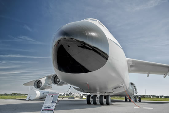 U.S. Air Force C-5 Galaxy history, deployment and photographs