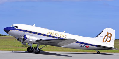 Douglas DC-3 commercial airliner history, C-47 and other variants, and ...