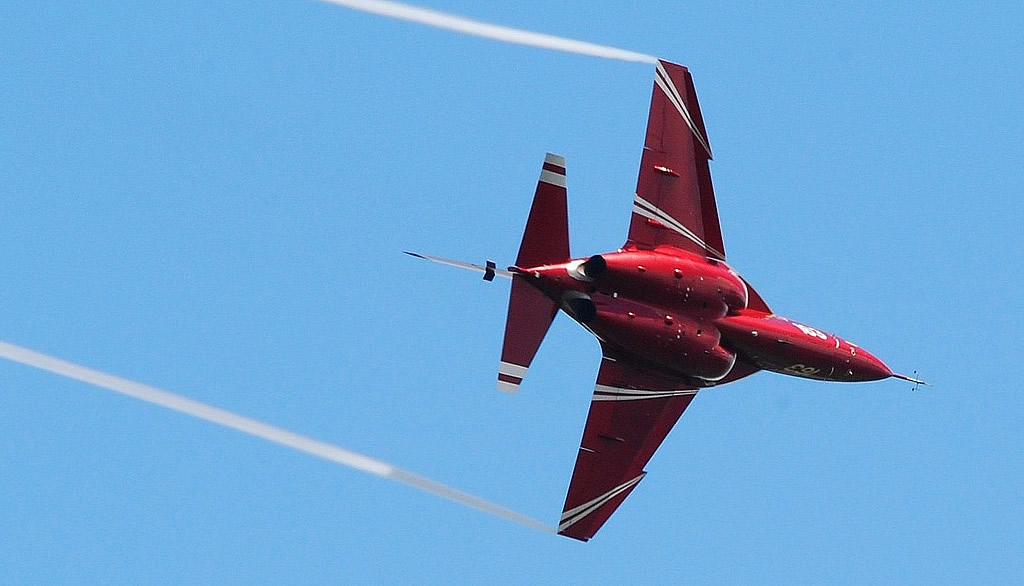 Leonardo M-346 Master jet trainer history, deployment, M-346FA, and ...