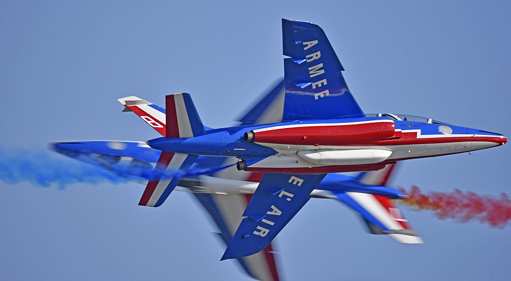 Aerobatic demonstration and aerial flight team information for the ...